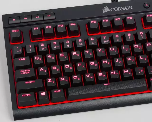 Corsair K63 - Keyboard Game Compact dengan sakelar mekanis 13204_5