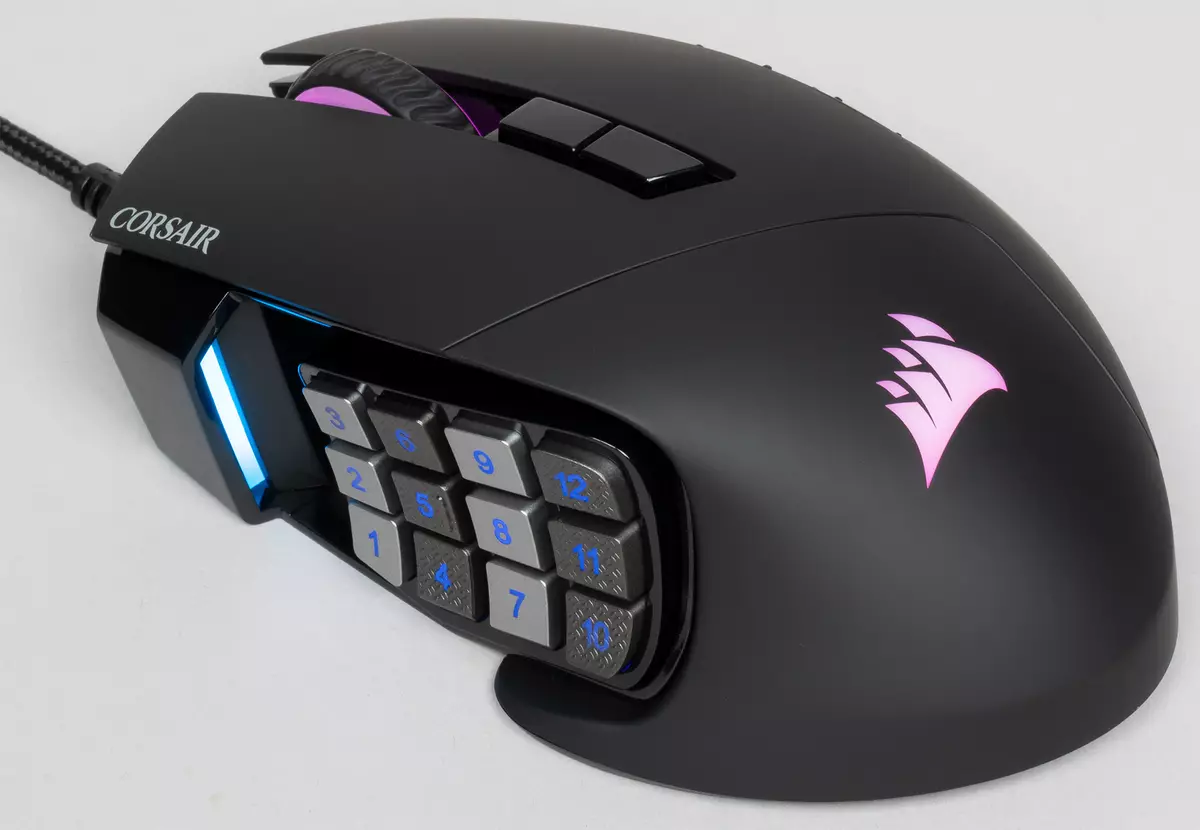 Yatana-д юу өөрчлөгдсөн. Corsair Scimitar RGB Elite Mouse Tech 132_20