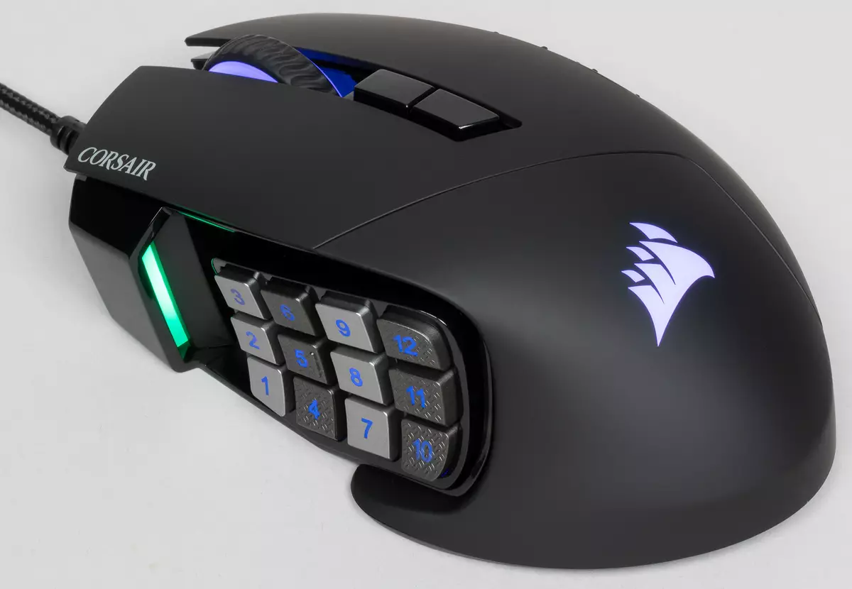Ano ang nagbago sa Yatgana. Corsair Scimitar RGB Elite Mouse Review. 132_5