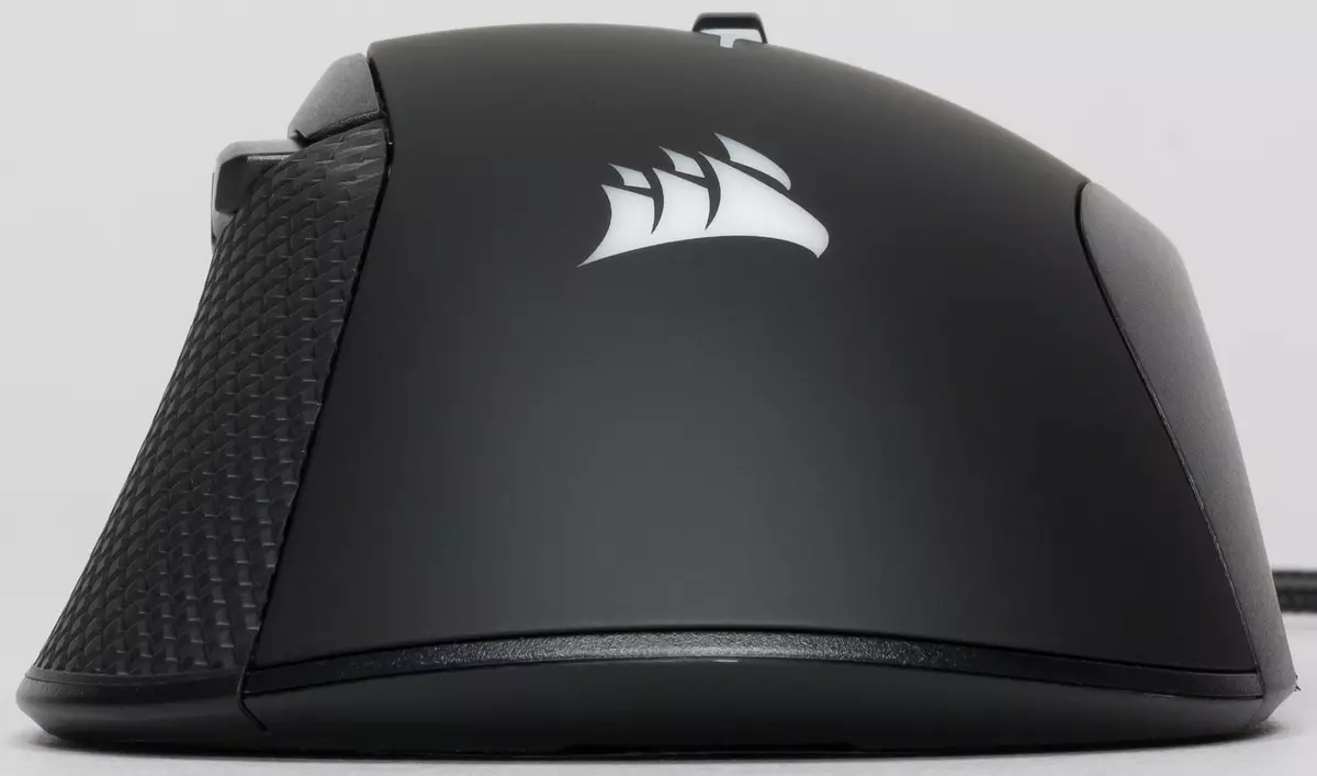 Nnukwu òké nwere ihe mmetụta dị elu - corsair ironclaw rgb 1340_4