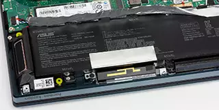 Laptop s dva zaslona?! Asus Zenbook Pro Duo Ux581GV Pregled 1749_18