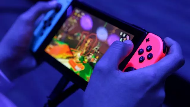 Bloomberg: Nintendo Switch нь баярын үеэр бичлэгийн үеэр лацыг харуулна 21146_1