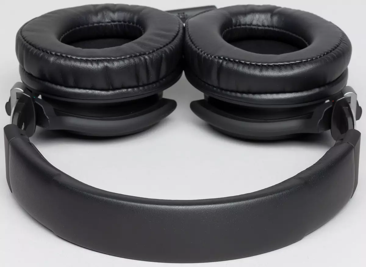 Cooler Master MH752 - Gaming headset med bekväma ljud och breda anslutningsmöjligheter 2584_4