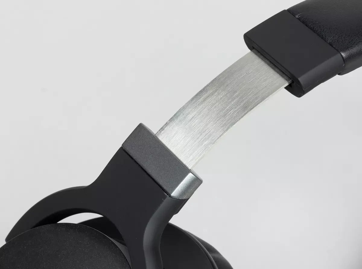 Kühler MASTER MH752 - Gaming Headset mit komfortablen Klang und breiten Anschlussmöglichkeiten 2584_6