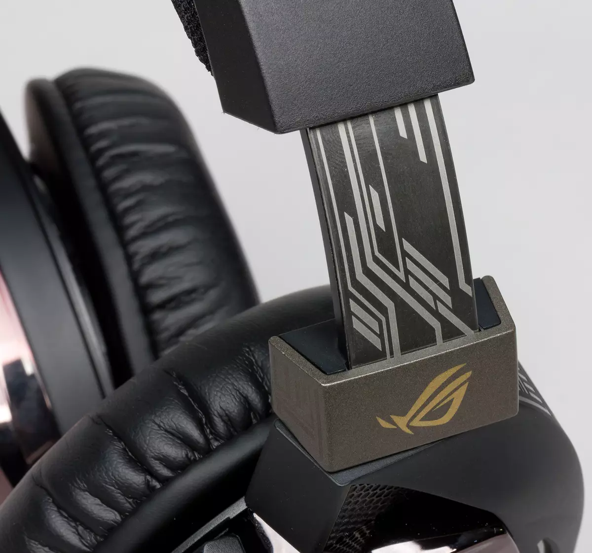 Asus Rog Strix Fusion 700 - Moderna slušalica za igre s prekrasnim zvukom 2586_9
