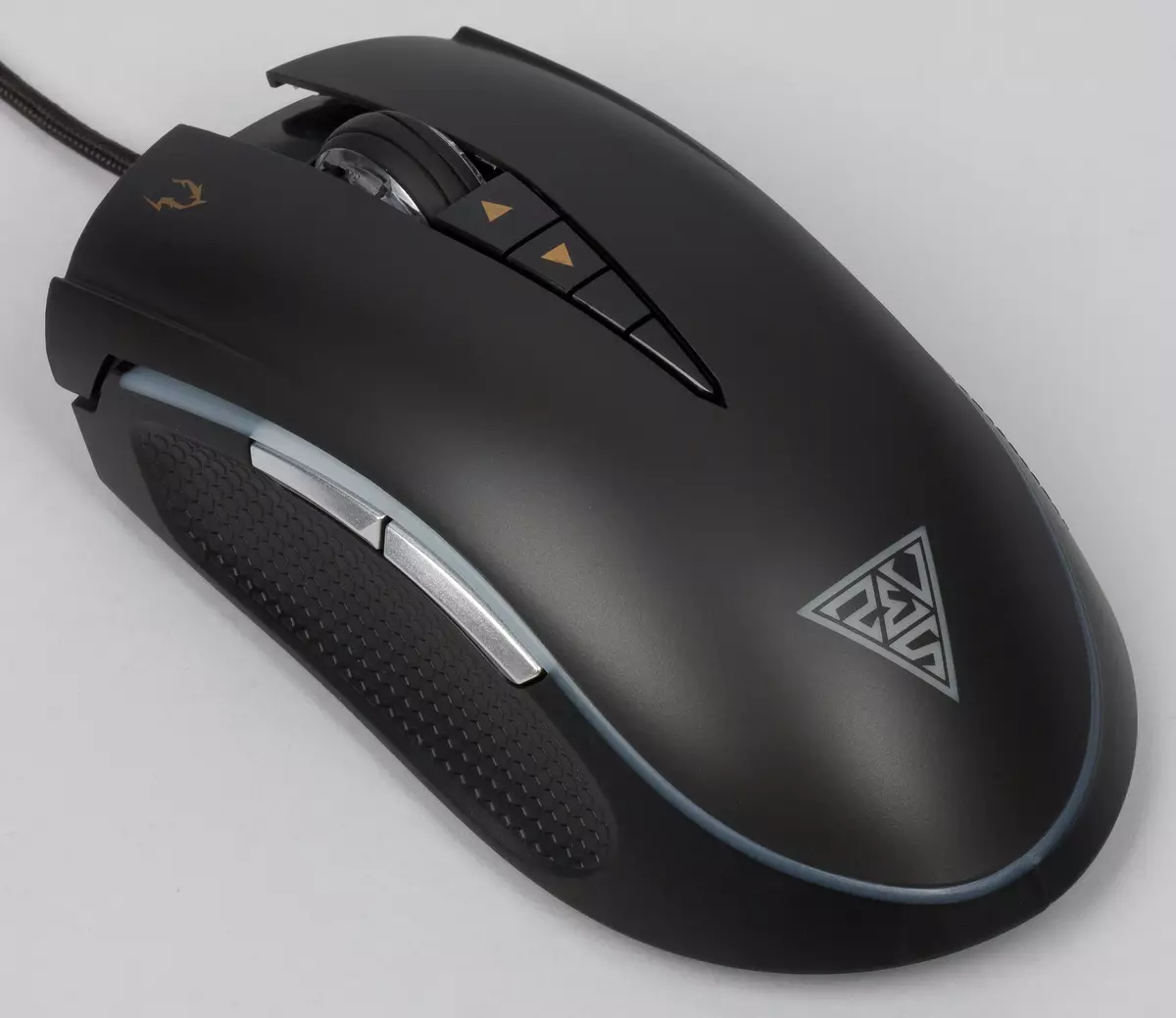 Gamias Zeus P1 Mchezo Mouse Overview na kulinganisha na mfano mdogo Zeus M1 2695_4