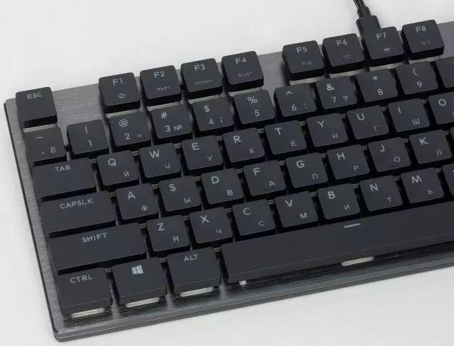 ກົນຈັກ elegant. ໂປຣໄຟລ໌ຕ່ໍາ keyboard master sk630 3520_7