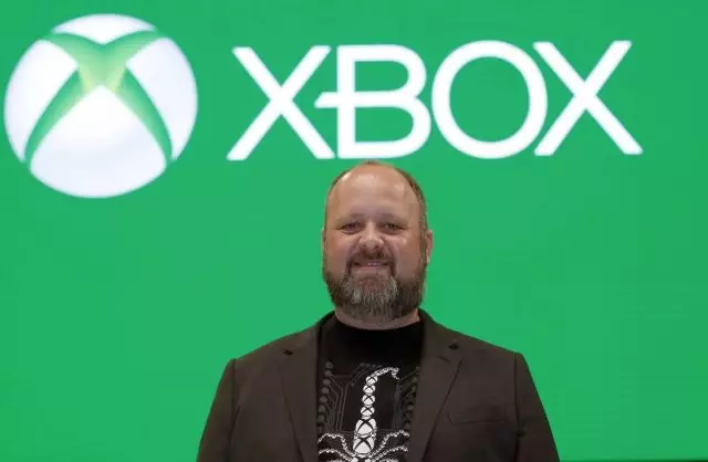 Aaron Greenberg : Xbox 