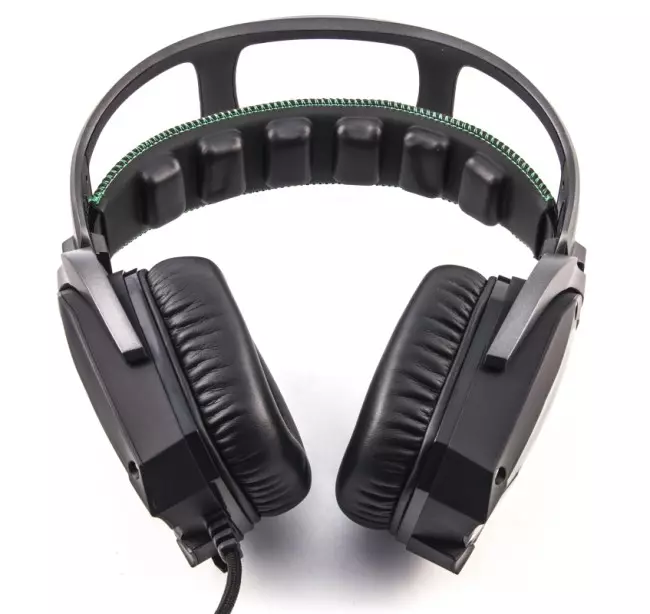 Razer Tiamat 7.1 - ausinės su aparatūros aštuonių kanalų garsu 40192_11