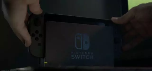 Reggie Fis-EMEは、Nintendoにスイッチの電源が含まれていないのは、ゲームを設定していない理由を説明しました 45105_1