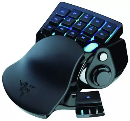 Nostromo spēle Klaviatūras un Steelseries Shift 54124_1