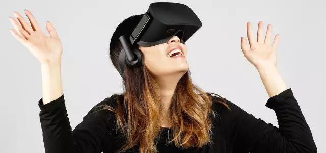 Oculus VR کلاه ایمنی واقعیت مجازی Oculus Rift را به همه کاربران که پیش سفارشات را ساخته اند، فرستاده است. 57961_1