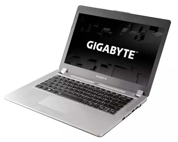 Slim Gaming Laptop UltBlade P34G mai le Gigabyte 68032_2
